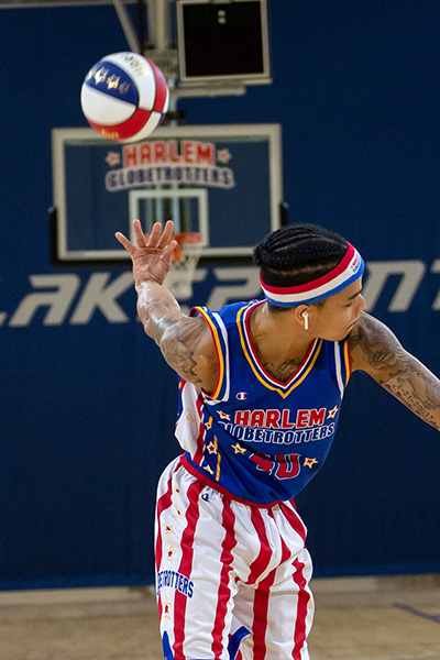 Harlem Globetrotters break new records for GWR Day 2020 🏀 | Guinness ...
