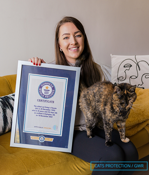 World’s oldest cat is 120 in human years! | Guinness World Records