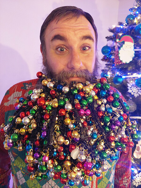Most candy canes in a beard and other cool Christmas records ...