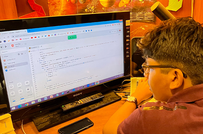 Learn coding and robotics with the world’s youngest computer programmer ...