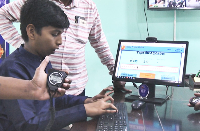 These world record breakers are all kids under 16! Could you be next ...