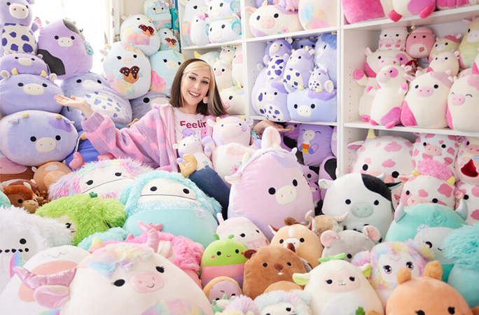 Sabrina has the world’s LARGEST collection of Squishmallows | Guinness ...