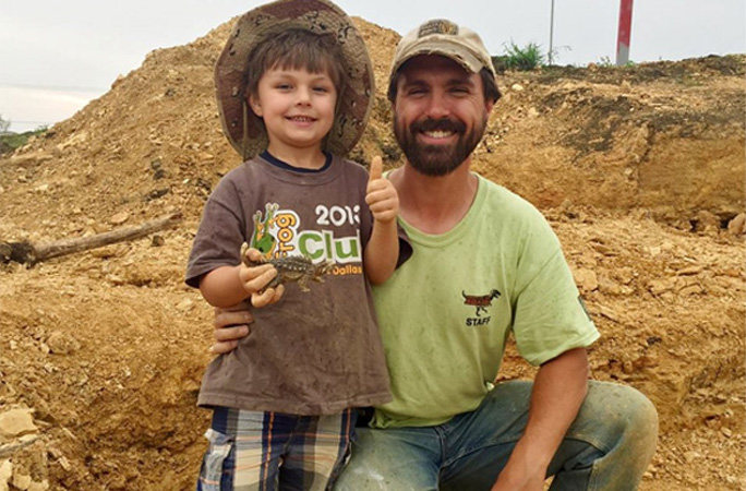 Test your knowledge on world records with the coolest game show on ...