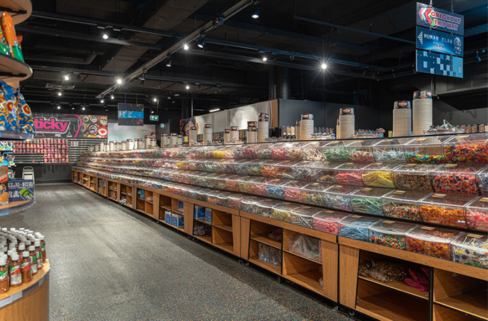 National Candy Month: 5 sweet records + 1 you can break! | Guinness ...