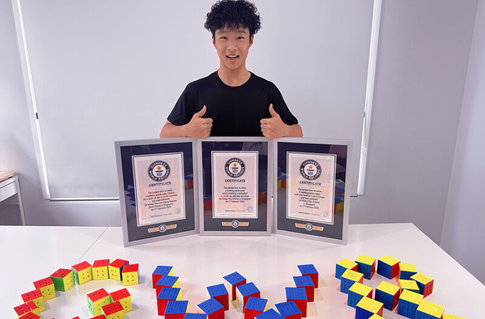 Check out these speed solving superstars breaking EPIC world records ...